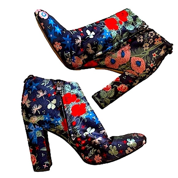 Sam Edelman | Shoes | Sam Edelman Campbell Embroidered Floral Block ...